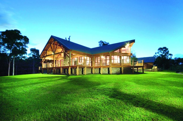 Grand Designs Australia: Straw bale house - Completehome
