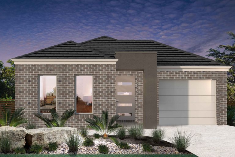 Grandeur and opulence: a classic Queenslander 'Small House'