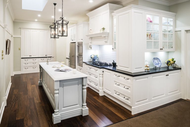 A modern and sensational spa bath - Completehome