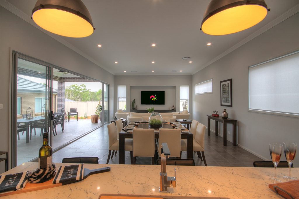 Space for All: a narrow-lot home with plenty of room - Completehome