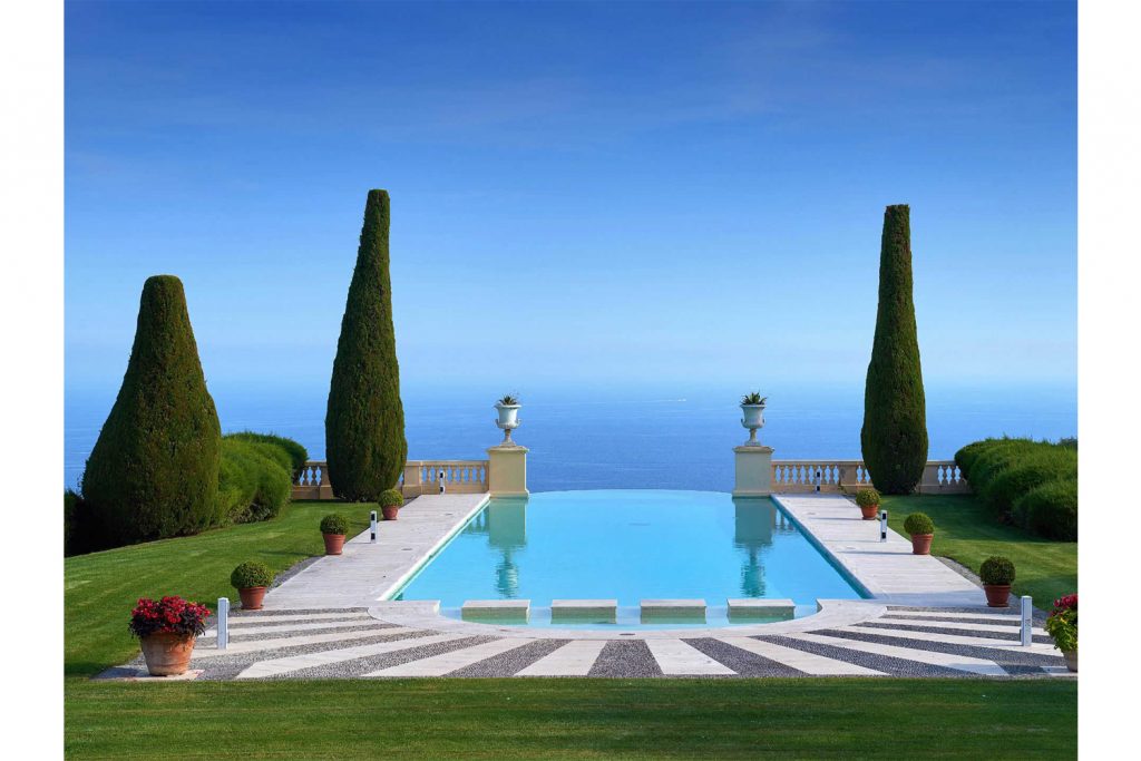 10 Insta-Famous Pools That Could Be Yours - Completehome
