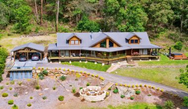 Floor plans that are flexible are a plus and Harkaway homes offers just ...