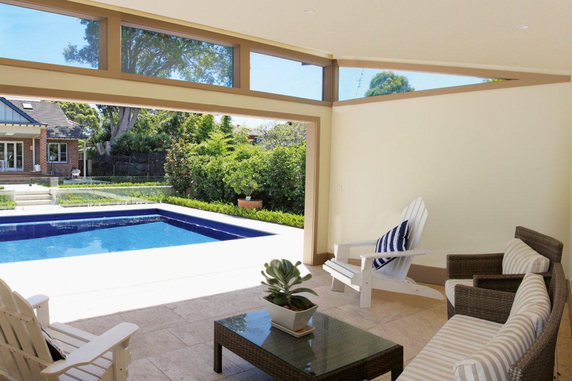 A Pair of Seamlessly Integrated Outdoor Rooms Enhance Alfresco Living ...