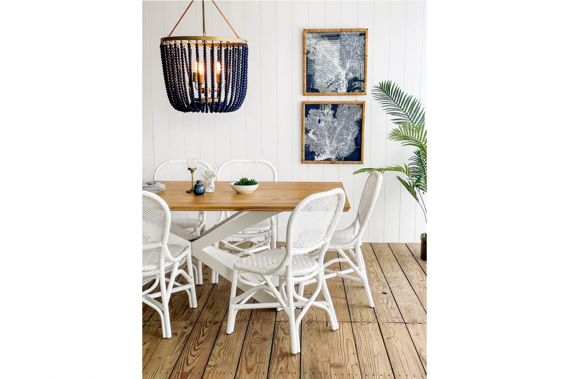 The Coastal Charm of a Hamptons Inspired Interior - Completehome