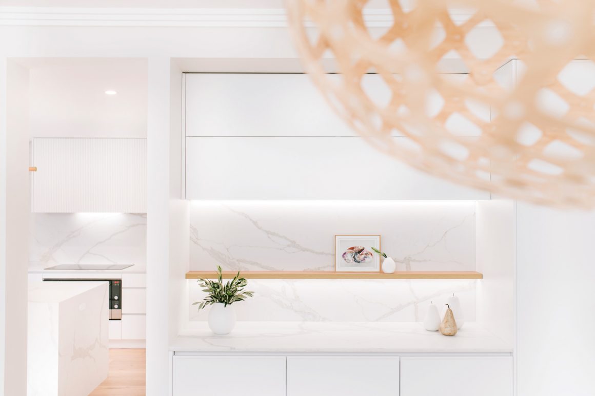 A Sophisticated Space Designed for Entertaining - Completehome