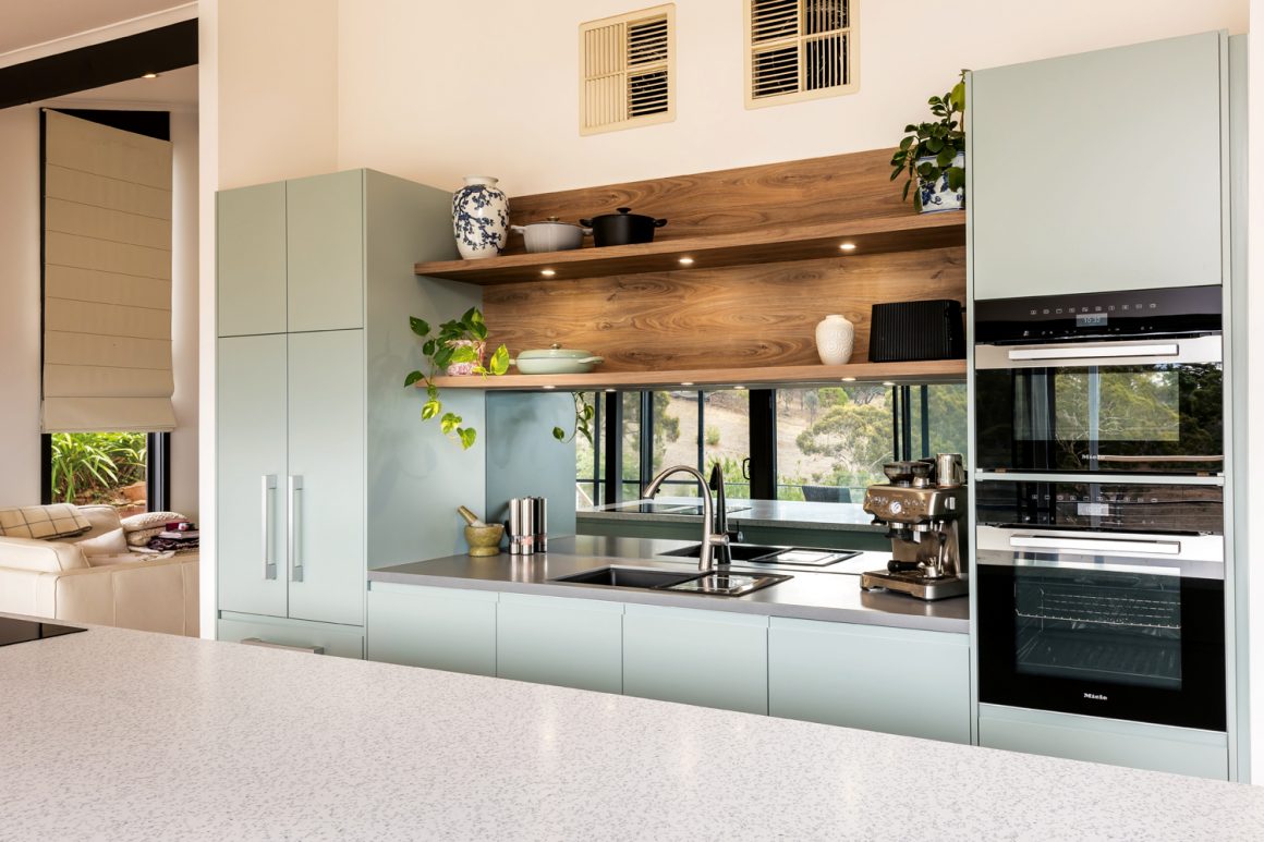 A Calming Space that Blends Cohesively with the Surrounding Environment ...