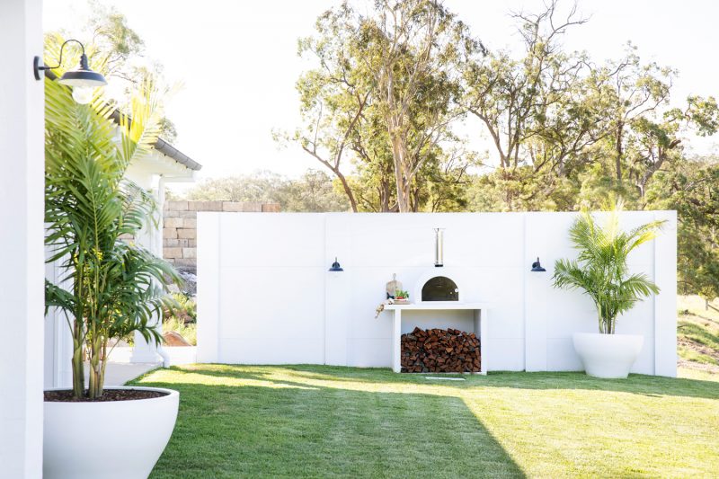 Think Vertical: Putting Walls to Work in Your Outdoor Living Space ...