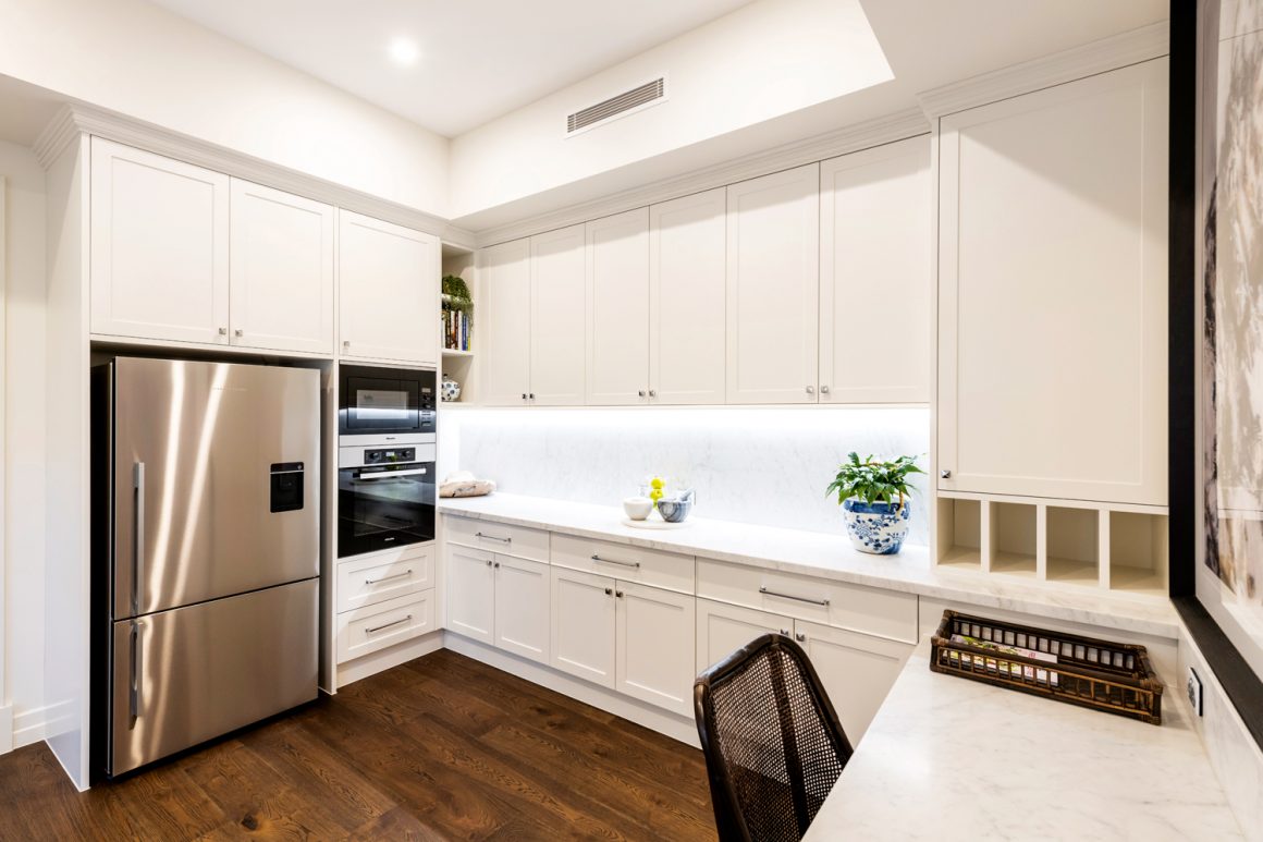 Opulence in Both Scale and Design - Completehome