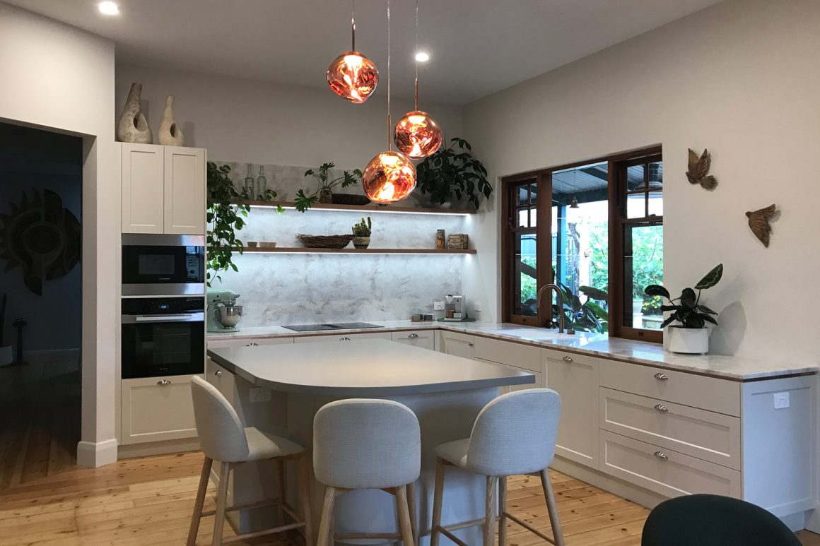 A Relaxed Kitchen Rejuvenation - Completehome