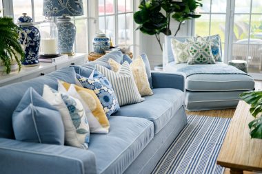Hamptons Styling for your Living Room - Completehome