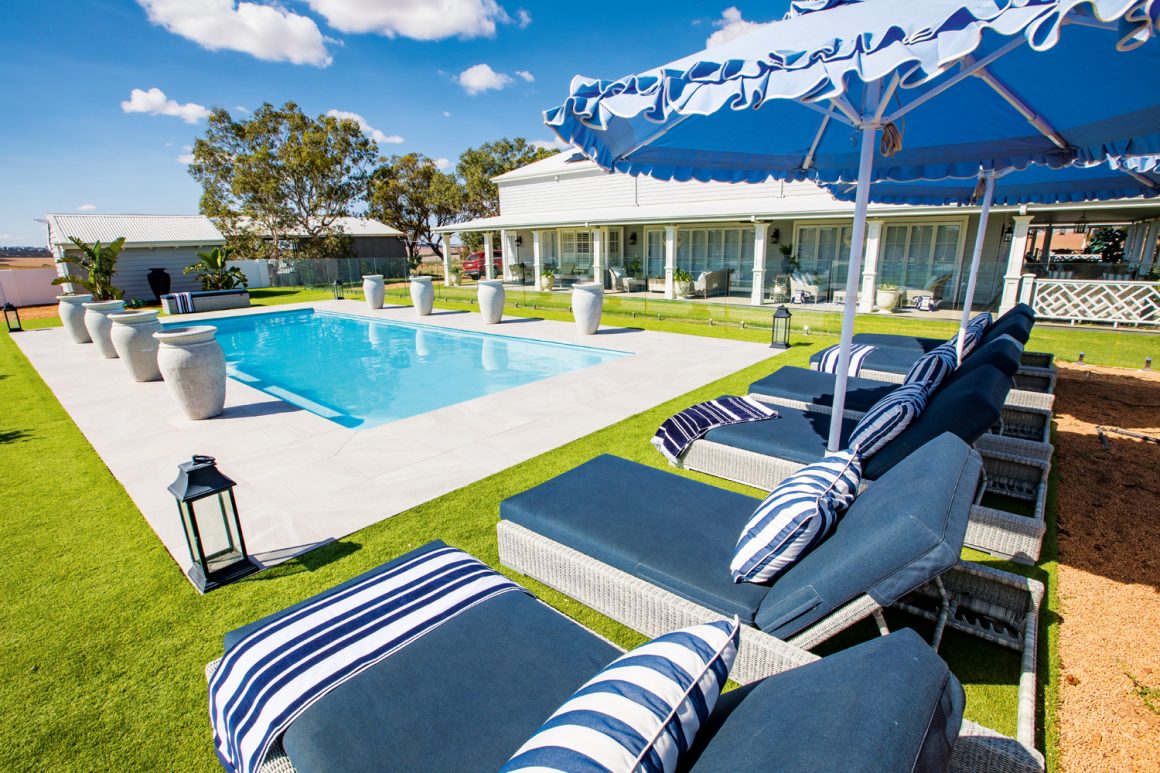 Hamptons Styling for your Outdoor Area - Completehome