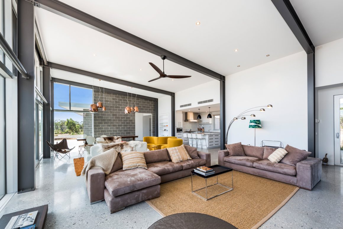 An Architecturally Designed Custom Home - Completehome