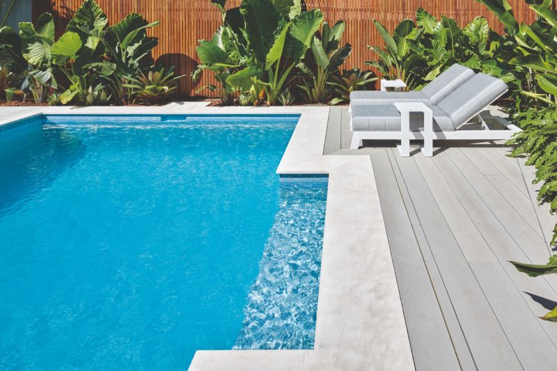 The perfect modern rectangular pool for endless entertainment