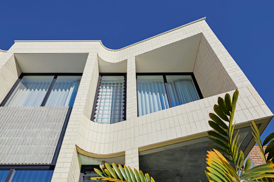 We take a look at our first three finalists for the Grand Designs ...