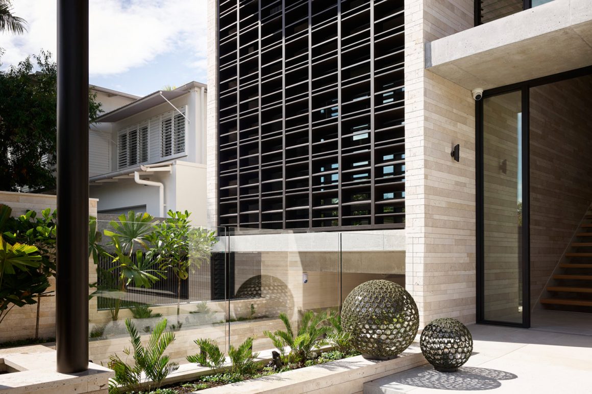 Form and Function: Riverstone by Tim Ditchfield Architects - Completehome