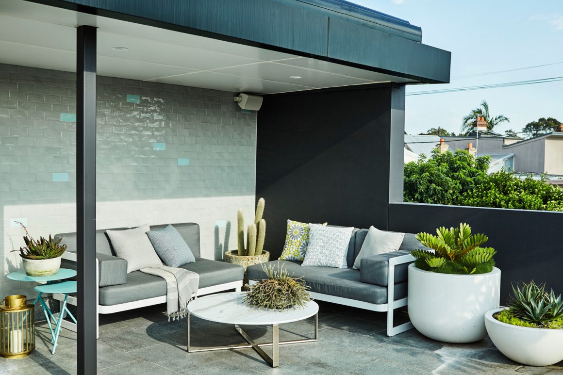 Guide to creating the perfect outdoor setting - Completehome