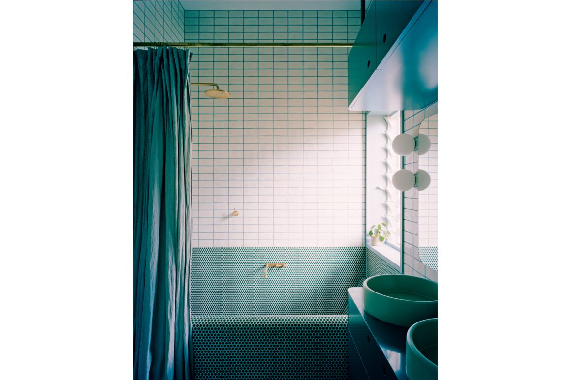 Autumn House by Studio Bright - Completehome