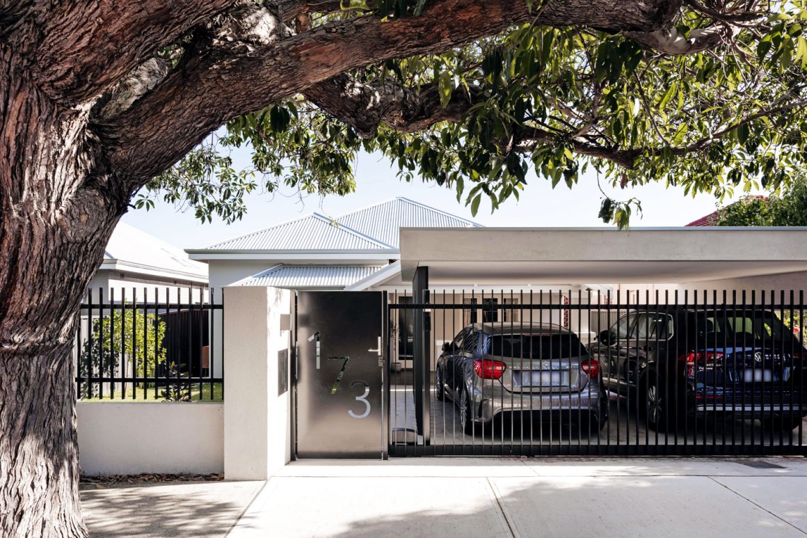 Light and ventilation breathe new life into this classic Perth residence