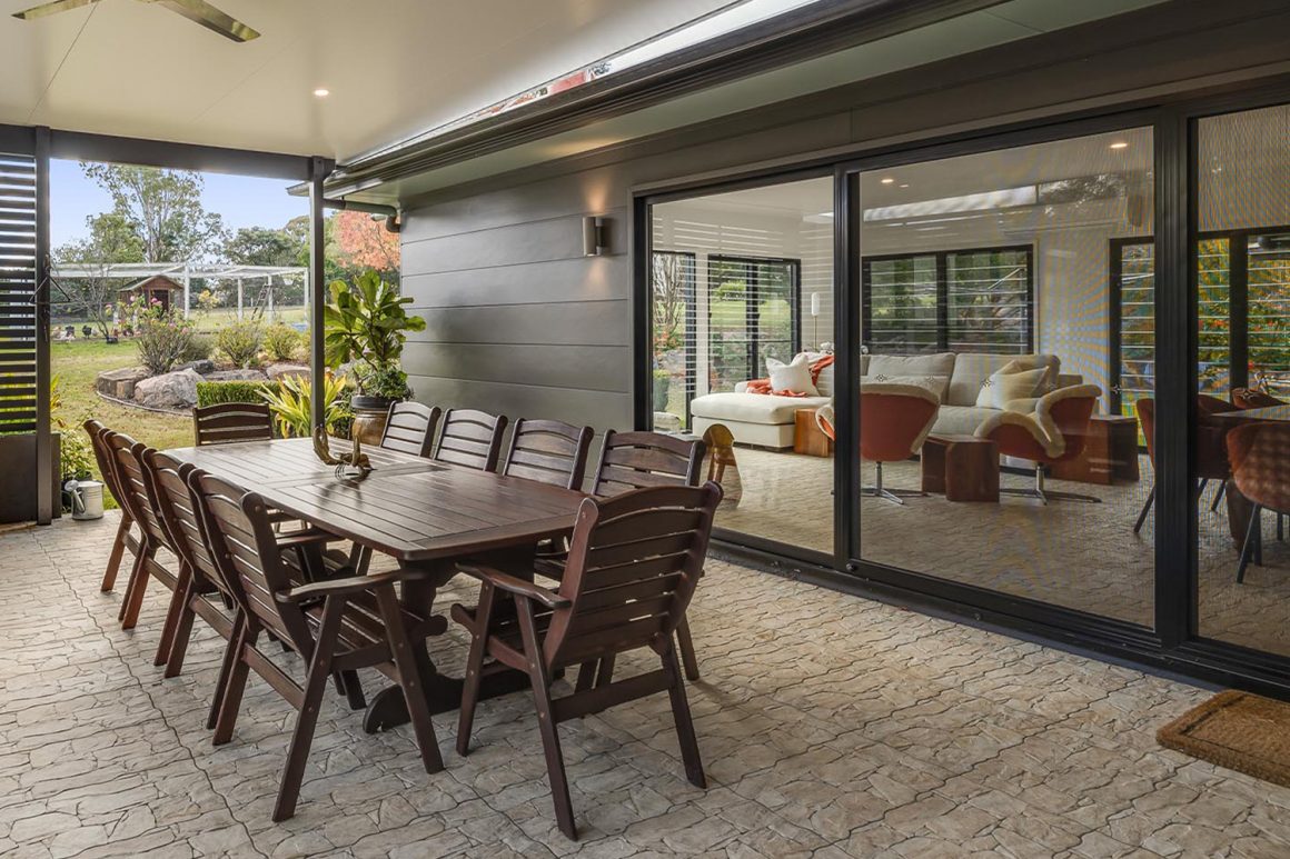 Transforming a Dim Interior: A Radiant Haven of Harmonious Design and ...