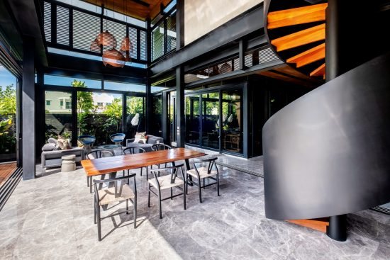 Screen House: Harmonizing Contemporary Design and Tropical Climate ...