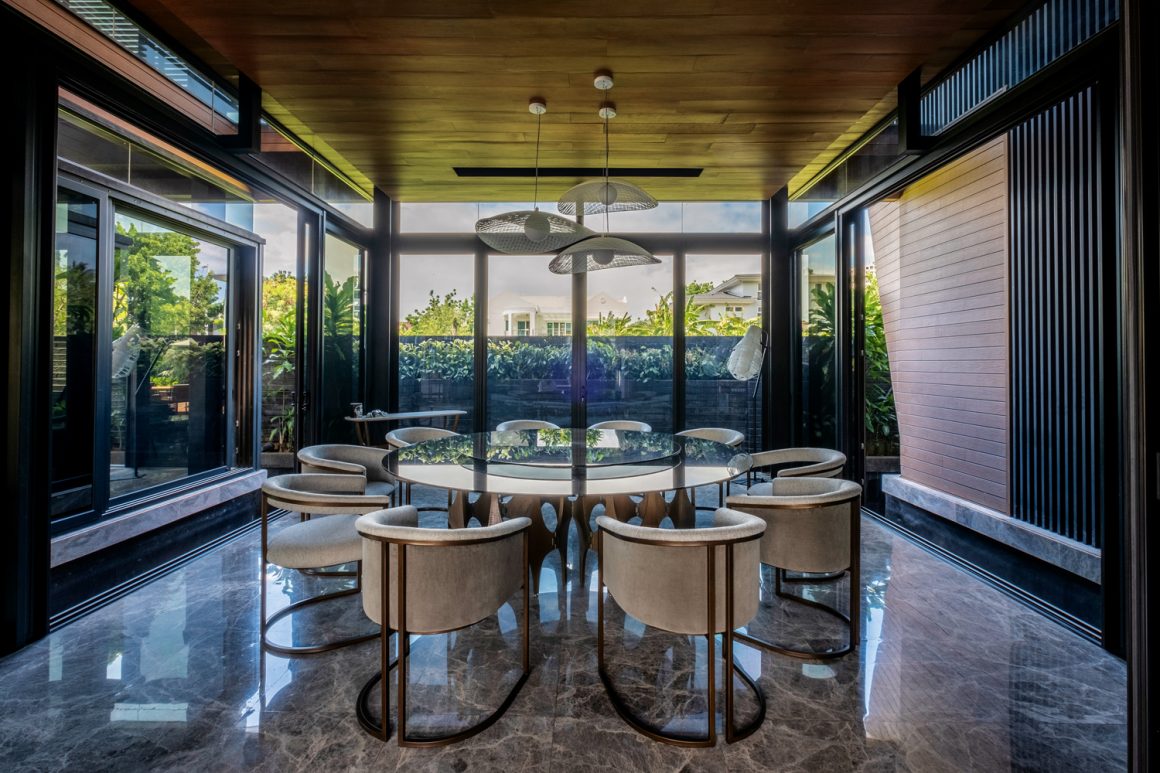 Screen House: Harmonizing Contemporary Design and Tropical Climate ...