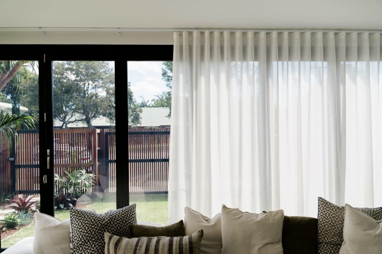 Sikata House: Embracing Imperfect Beauty in Byron Bay's Coastal Haven ...