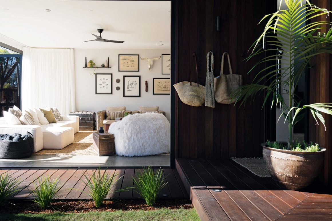 Sikata House: Embracing Imperfect Beauty in Byron Bay's Coastal Haven ...