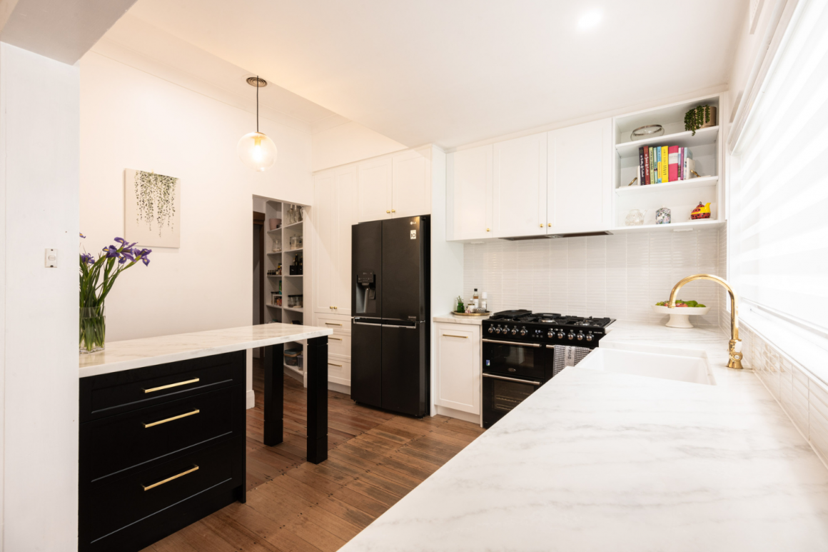 Discover the Beauty of EVOSTONE: 100% Silica-Free Solid Surfaces