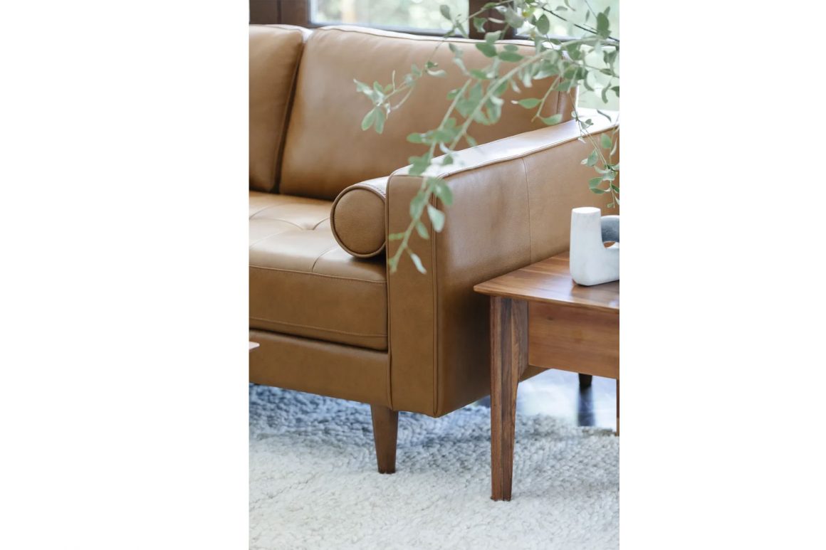 Essential Elements for Your Living Room - Completehome