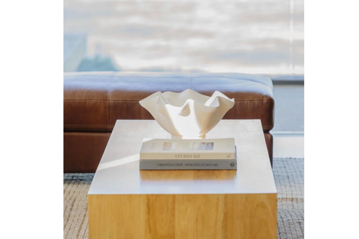Essential Elements for Your Living Room - Completehome