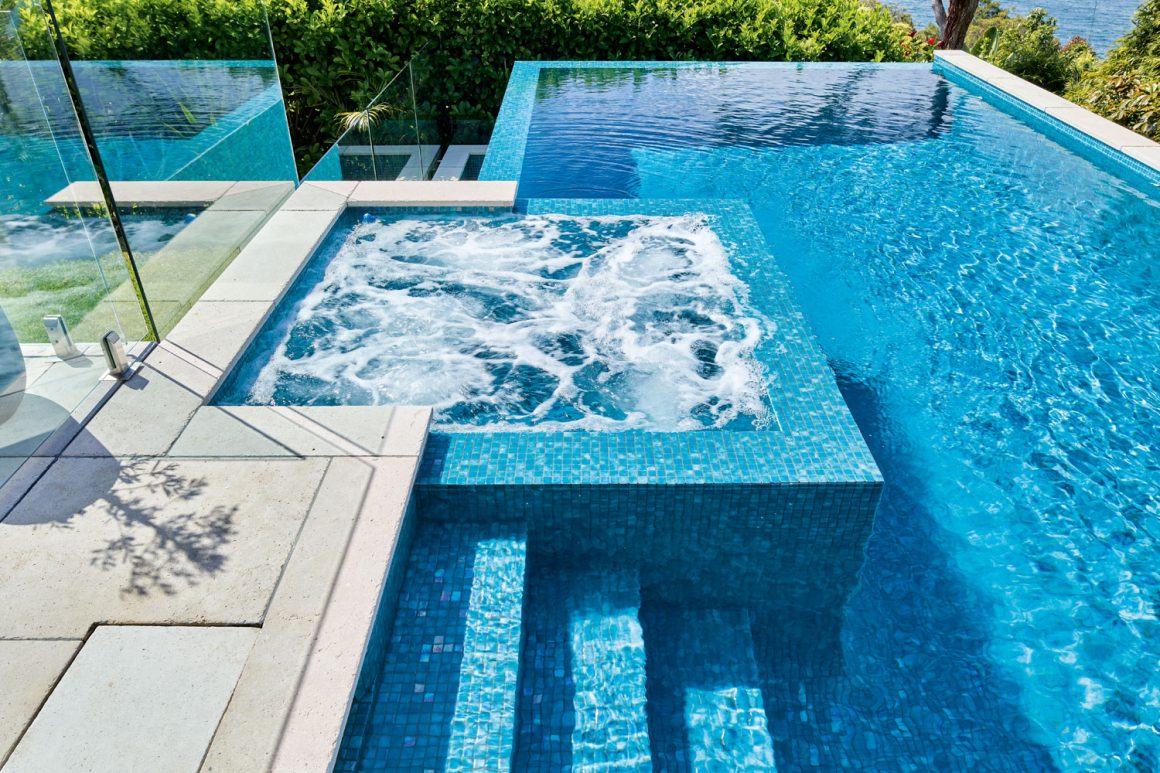 Interlink's Personal Touch on a Northern Beaches Infinity Pool and Spa ...