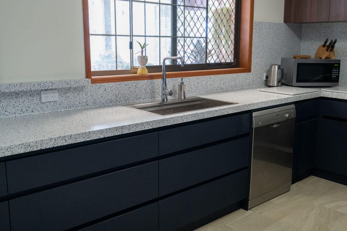 Maximising Design Freedom: Staron® Solid Surfaces Elevate Kitchen Renovations - Completehome