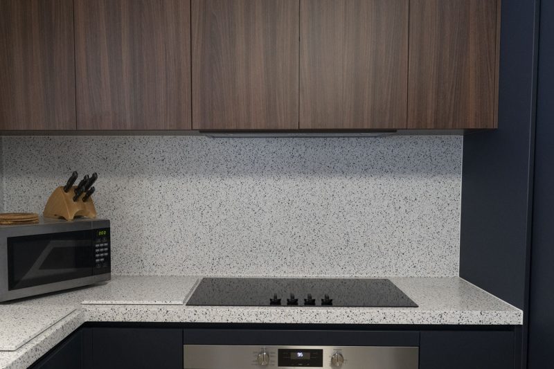 Maximising Design Freedom: Staron® Solid Surfaces Elevate Kitchen Renovations - Completehome