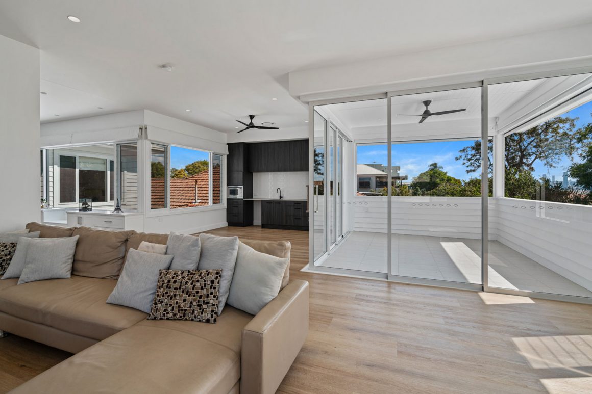 Unveiling 'One Tree Hill': A Paradigm of Modern Living and Design ...