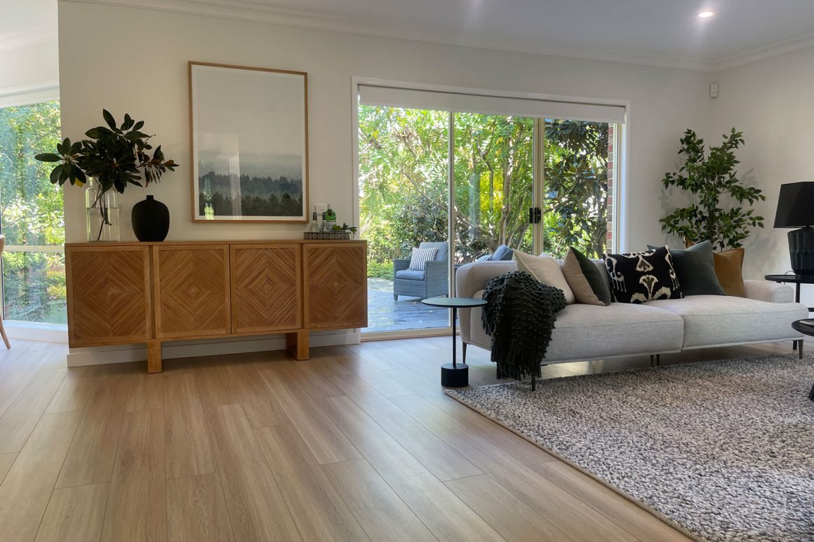 How to Create a Hamptons Style Home with Hybrid Flooring - Completehome