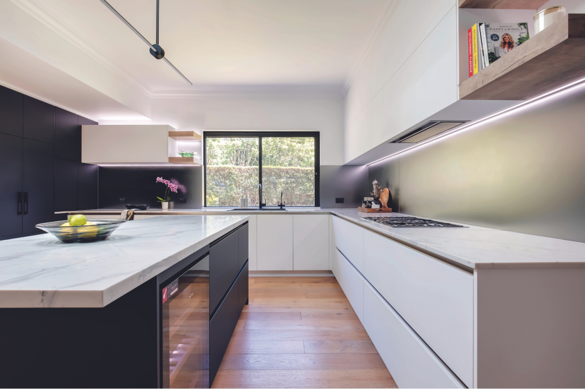 The transformation of a dated kitchen with Dezign Kitchens