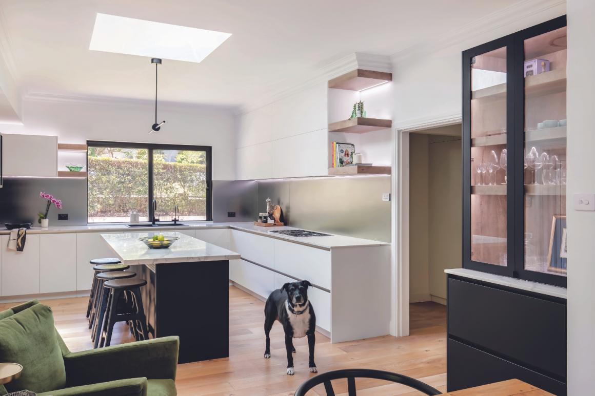 The transformation of a dated kitchen with Dezign Kitchens