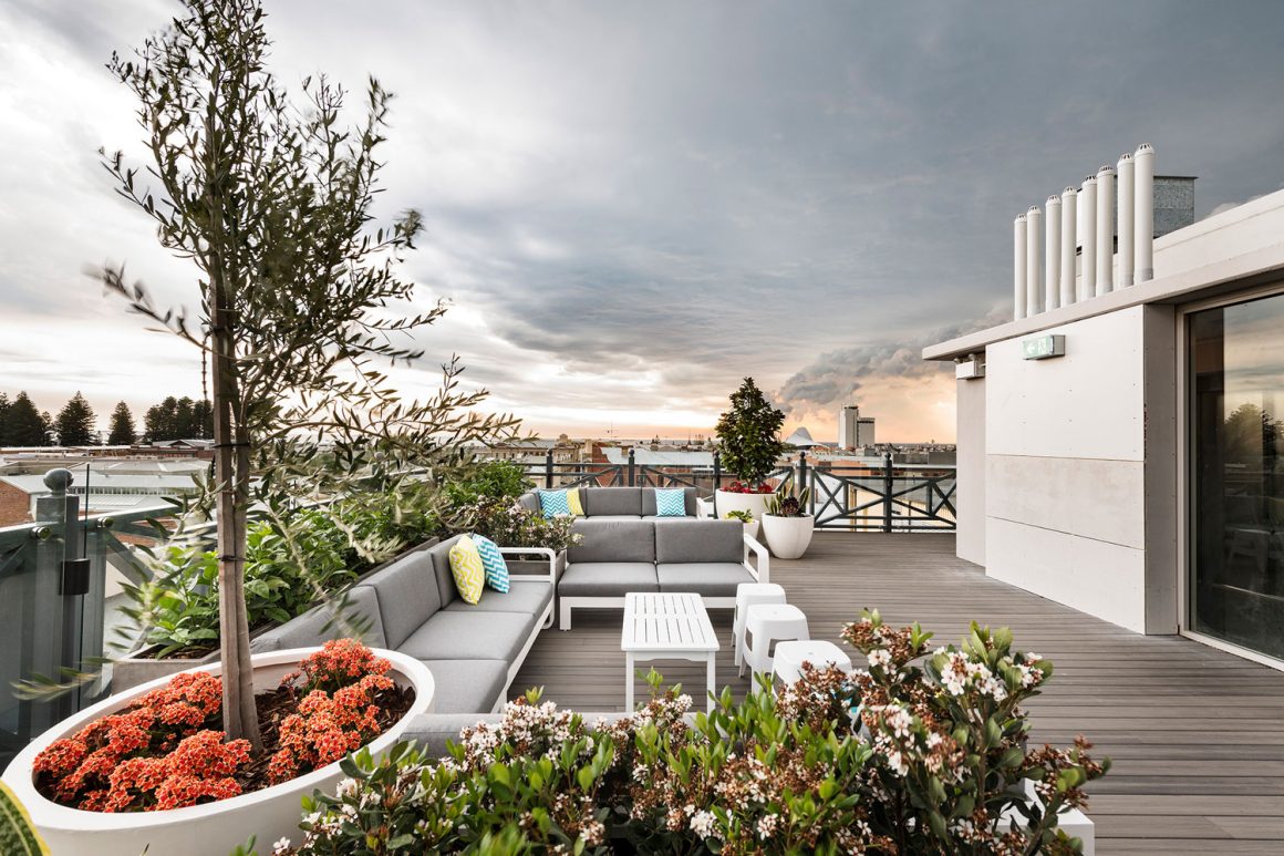 Transforming Rooftop Spaces: NexGEN's Innovative Decking Solutions - Completehome