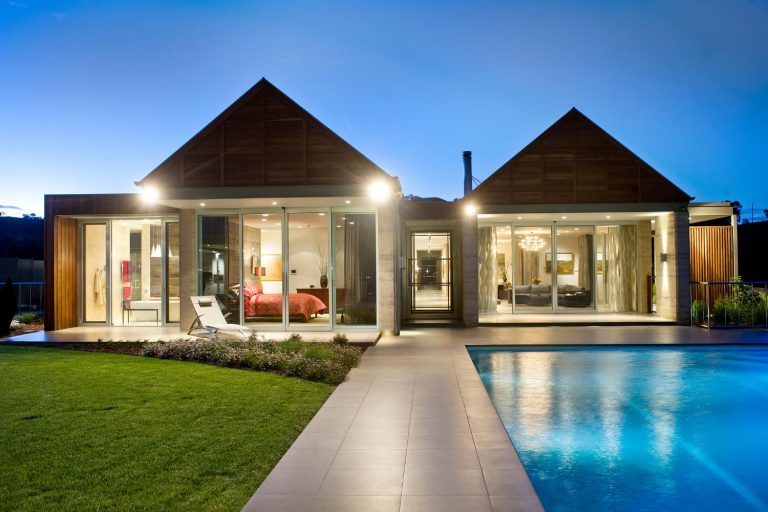 Thornton Farm: Rural, state-of-the-art luxury living - Completehome