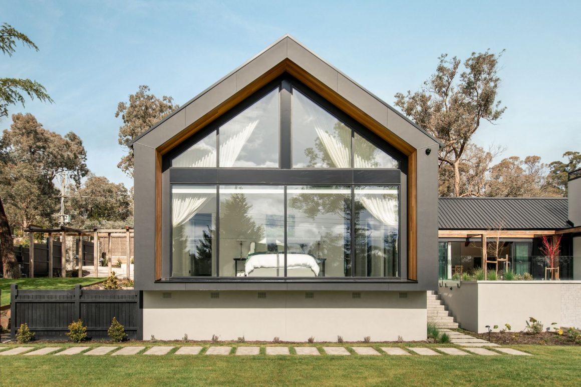 Inside a Modern Farmhouse That Blends Style and Function - Completehome