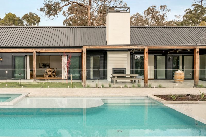 Inside a Modern Farmhouse That Blends Style and Function - Completehome