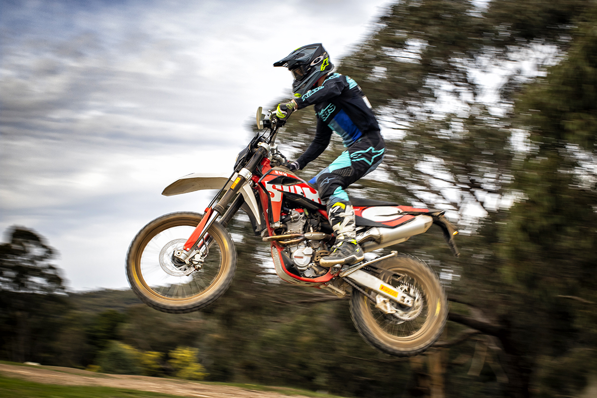 2019 SWM RS500R AND RS300R RIDDEN. PURE TRAIL IN A ERA THAT NEEDS IT ...