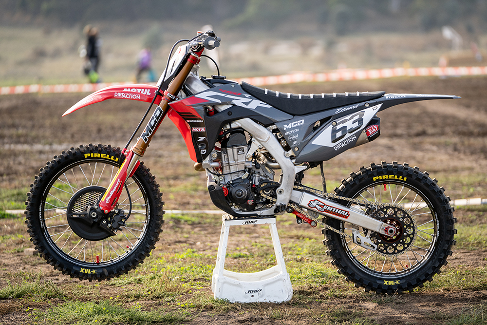 2019 PROJECT HONDA CRF450R BUILD | Dirt Action