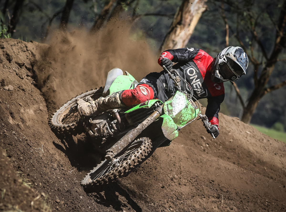 GET THE COMPETITIVE EDGE! | Dirt Action