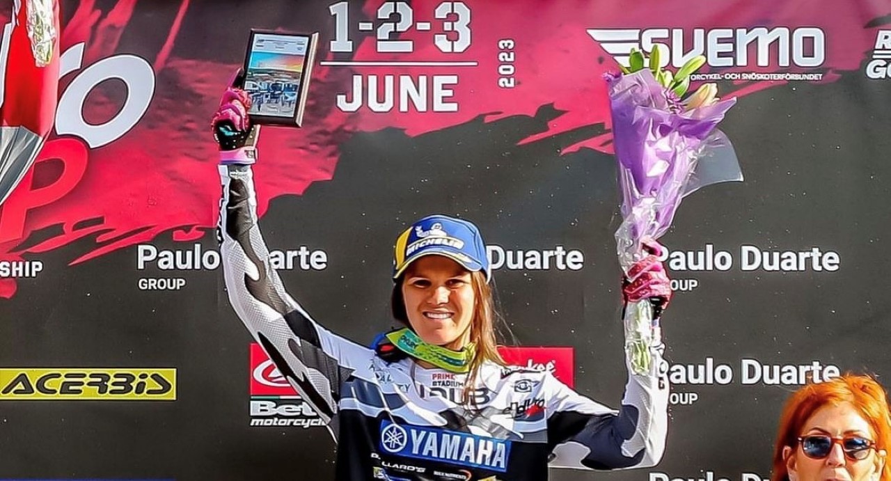 GARDINER & WILSON SHINE ON THE WORLD STAGE | Dirt Action