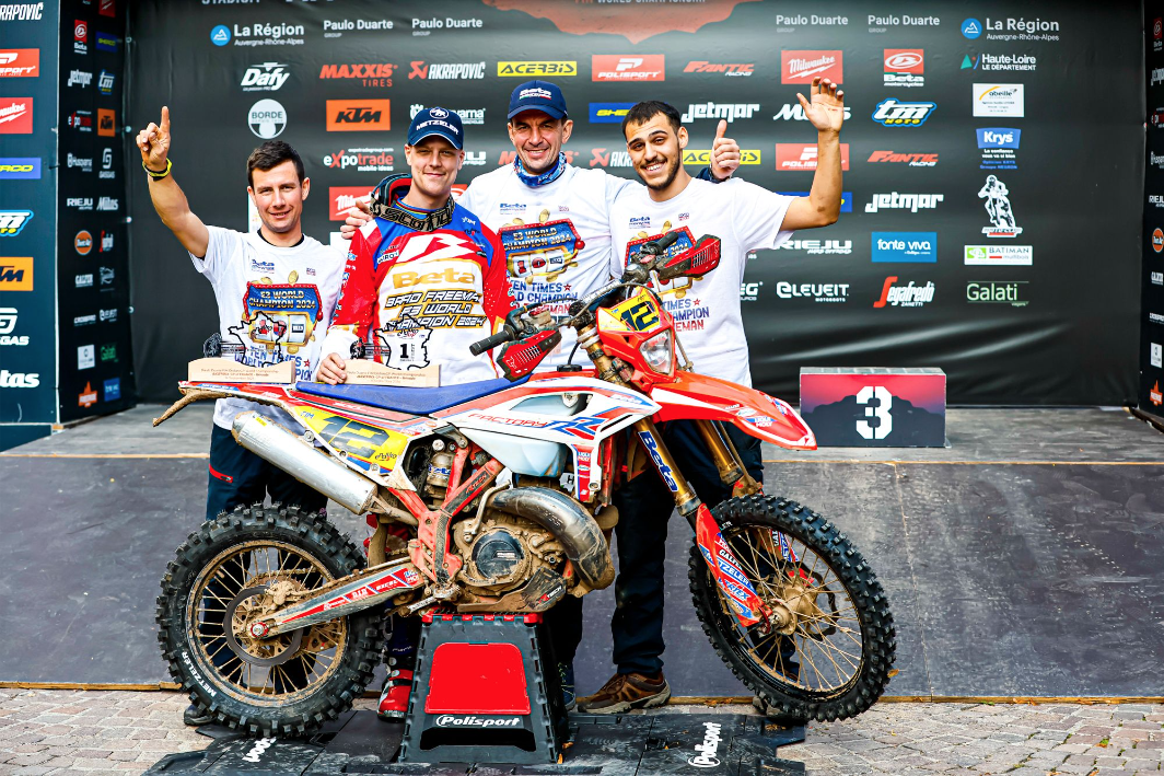 BRAD FREEMAN WINS E3 2024 ENDURO GP | Dirt Action