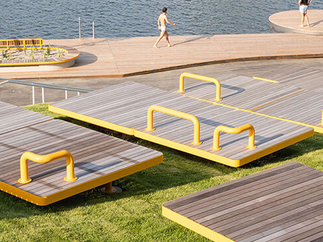 Vibrantly Coloured Platforms Brighten Up Vienna's Waterfront | ODS