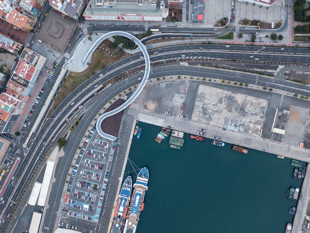 Footbridge Curves Above Spanish Waterfront - Project | ODS