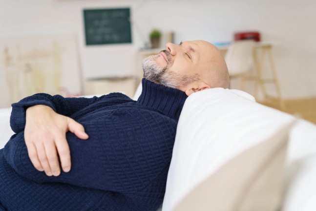 An afternoon nap can boost cognition abilities - WellBeing Magazine