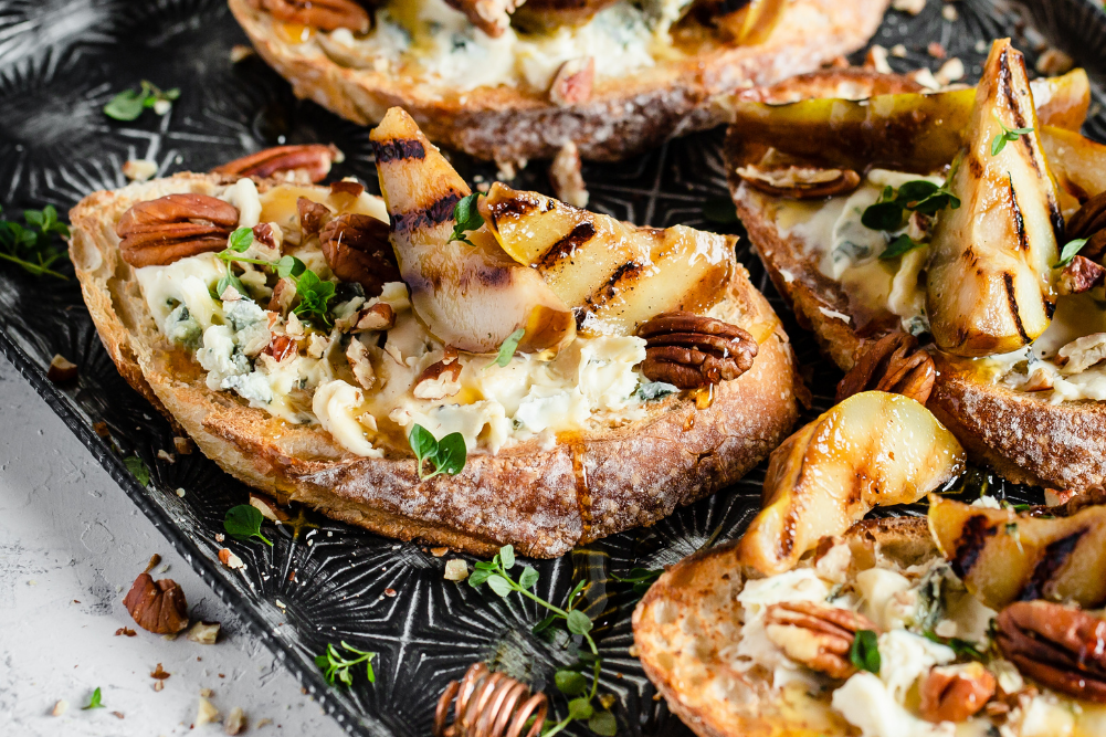 Pear, Pecan & Blue Cheese Savoury Toast Recipe – EatWell Magazine